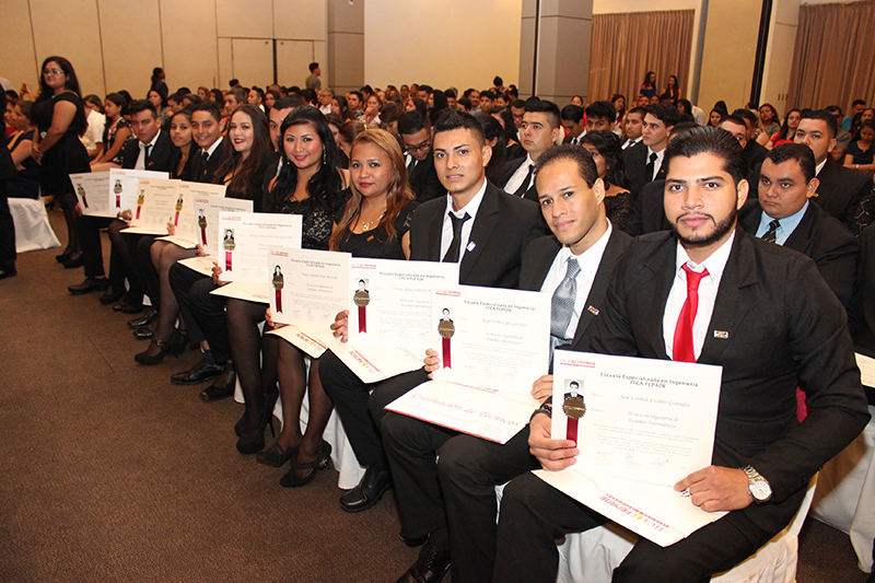 SE REALIZÓ LA 33° GRADUACIÓN DE TÉCNICOS DE REGIONAL SAN MIGUEL. | ITCA ...